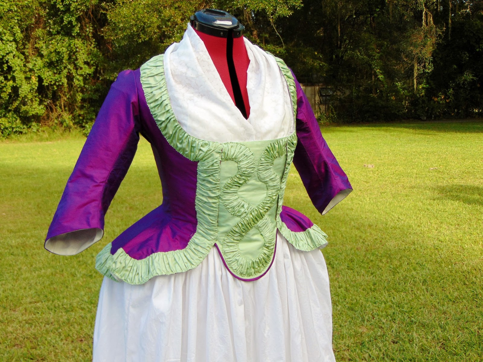 The Antique Sewist: Casaquin Jacket - Purple & Green Silk