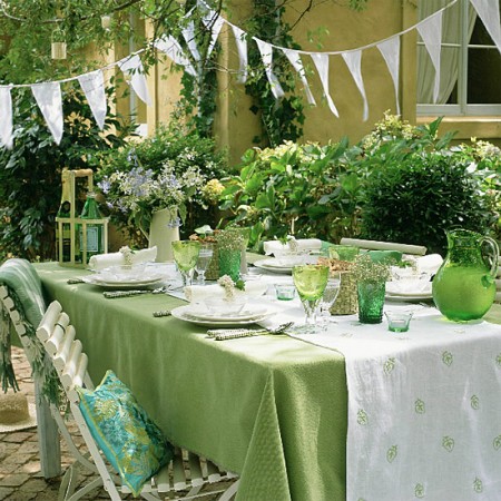 Country Style Chic: Garden Party in Green