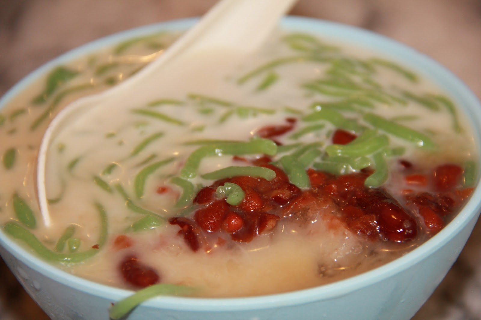 UNBEARABLE LIKENESS OF AN ANGEL: Food for Thought: Penang Teochew Chendol