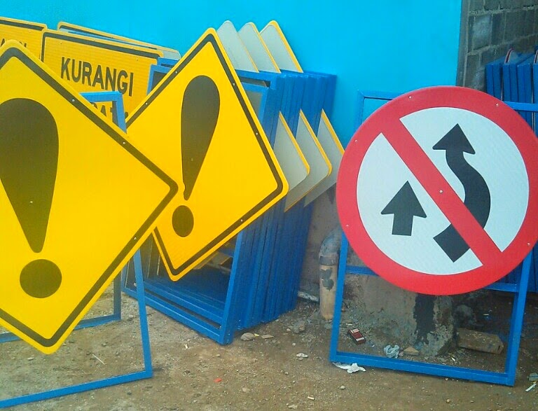 Produsen Rambu lalu lintas, Rambu parkir, Rambu K3, dll: Juli 2014