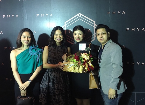 PIMO ร่วมแสดงความยินดี เปิดตัวกระเป๋าหนังสุดหรูแบรนด์ “PHYA” - โพสต์อัพนิวส์