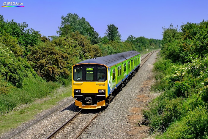 The Central Trains & Centro Class 150s - Info-Pictorial | Rail Revisited