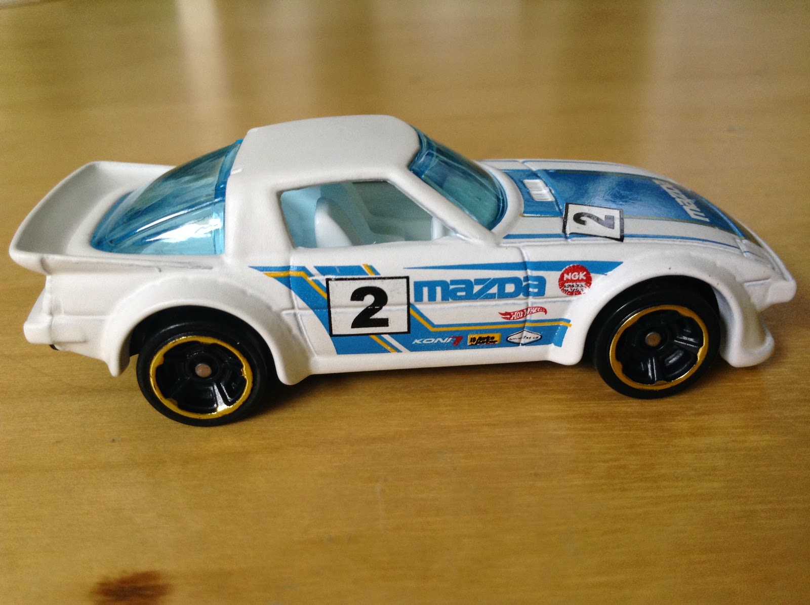 JULIAN'S HOT WHEELS BLOG: Mazda RX-7