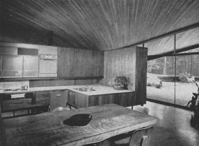 .bak: Casa Raleigh, Eduardo Catalano