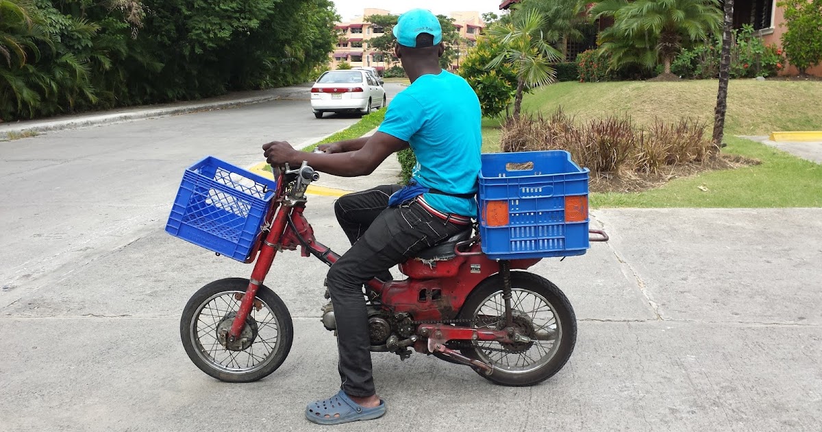 Los "deliveries" - Folklore dominicano