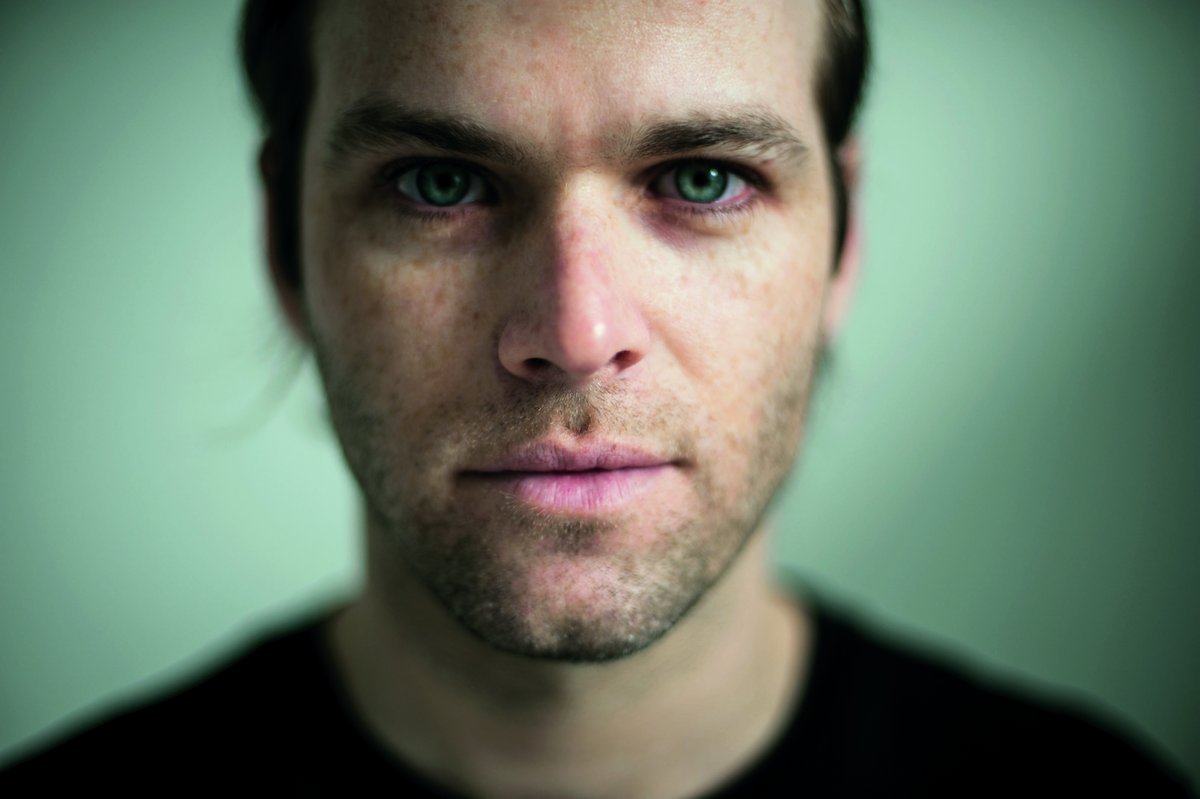 Benjamin Amadeo 22: Benjamin Amadeo: ME HICE CANCIÓN - El Planeta Urbano