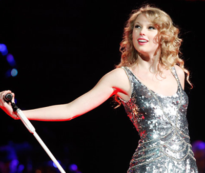 Pop Musical Festival: Taylor Swift Amazing Concert