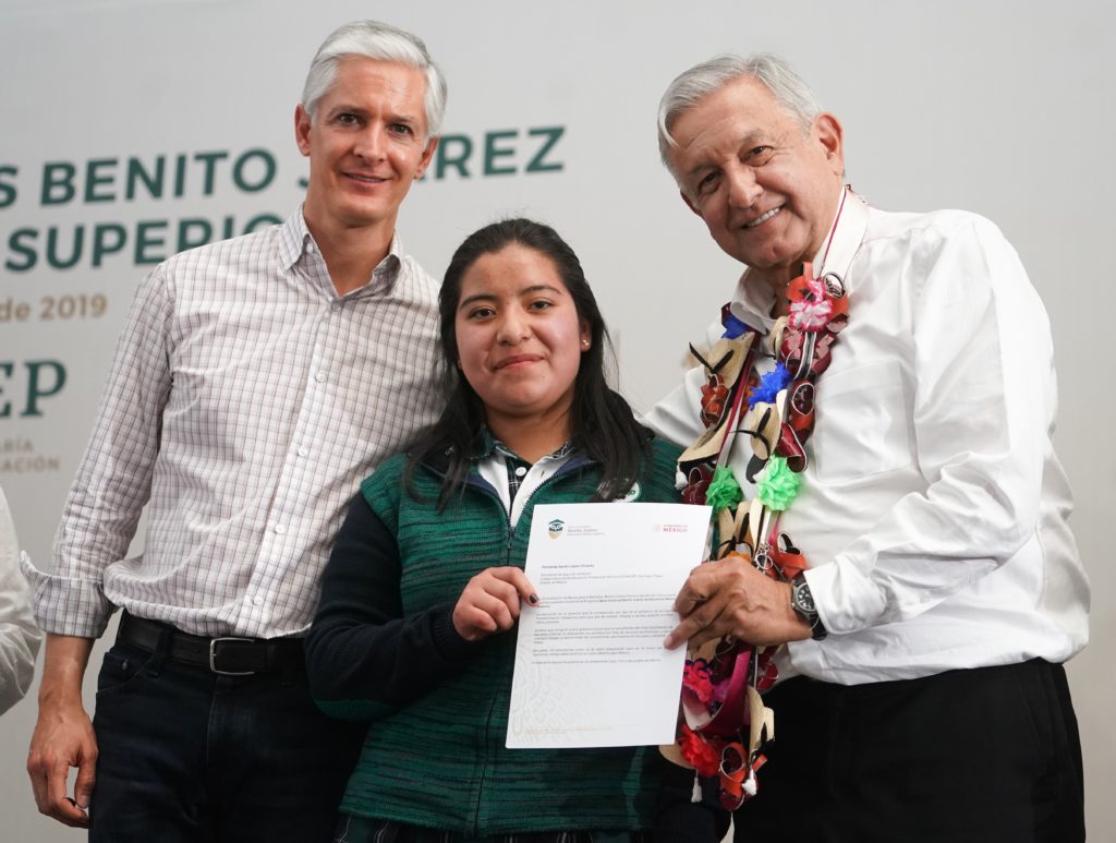 Edoméx en línea: Presidente AMLO presenta programa de “becas para el ...
