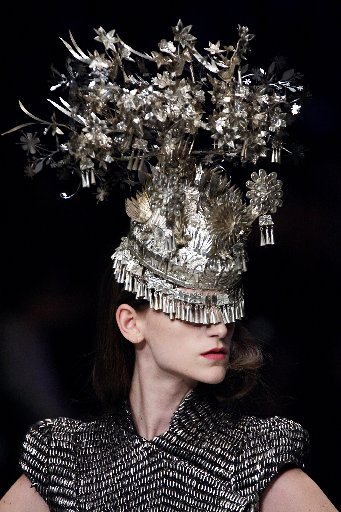 loveisspeed.......: Philippe Treacy İconic Hat Designer...