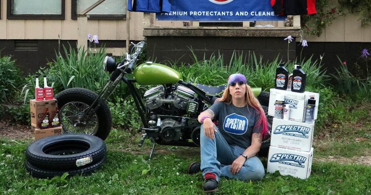 Old Iron Never Dies~~~~~~~~~~~~~~~~~~ Garage Girls 2014 Ultimate Biker M