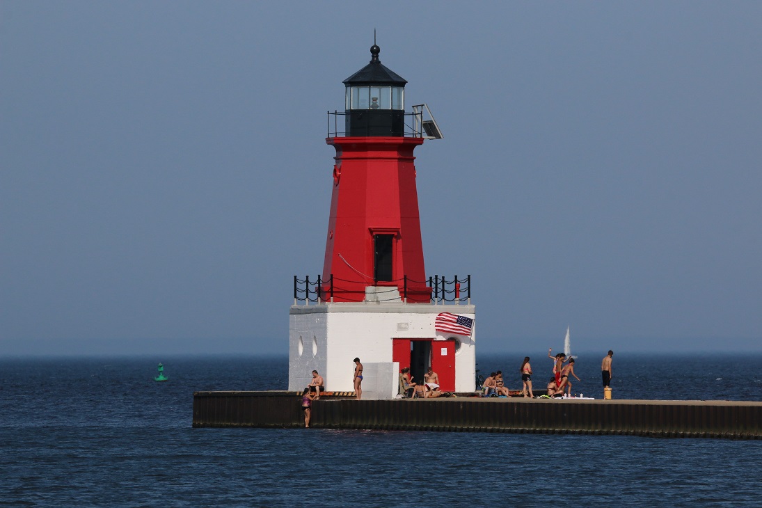Michigan Exposures: The Menominee Pier Lighthouse