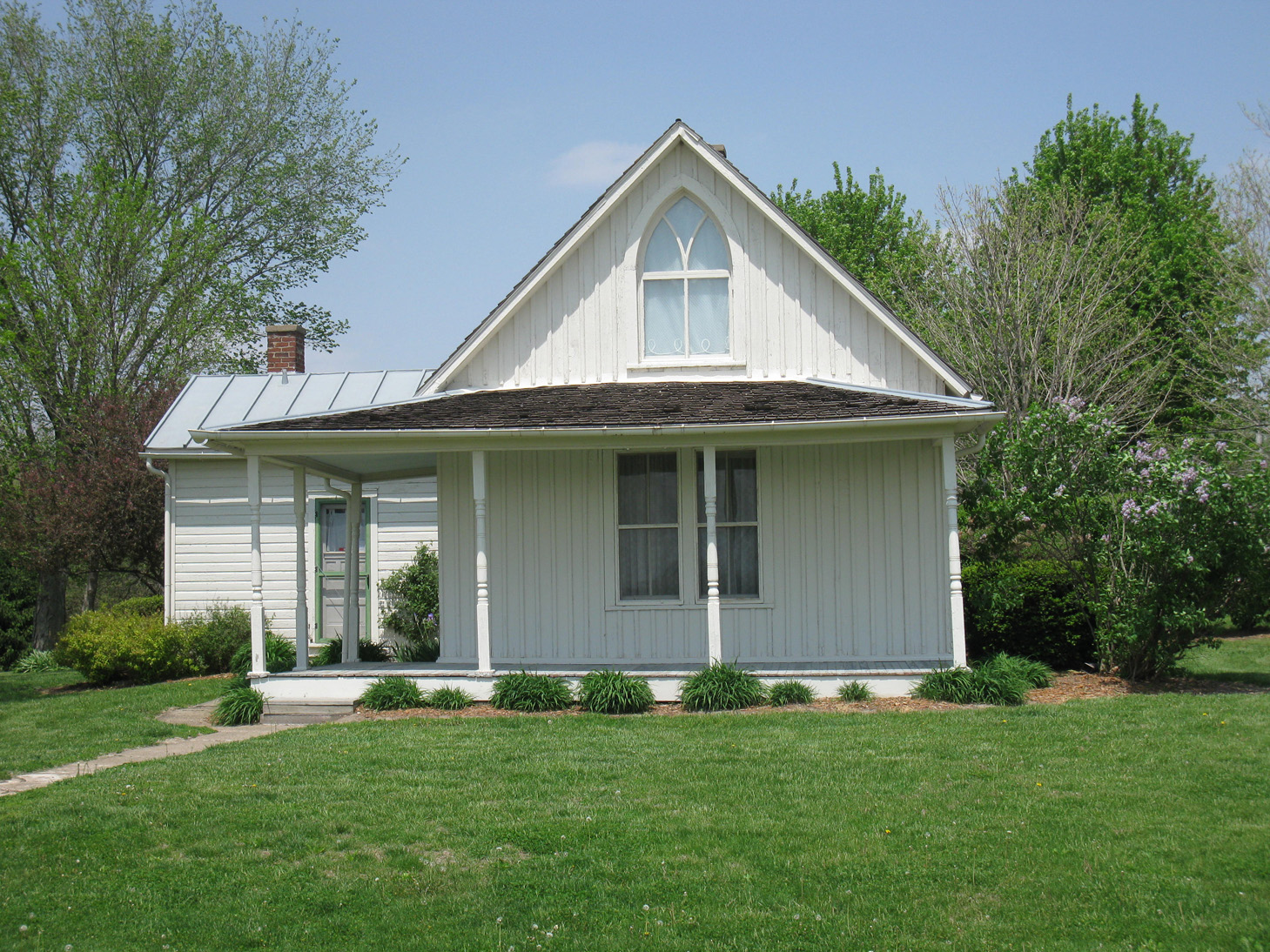 Eccentric Roadside: Goth to get you into my life: The American Gothic ...