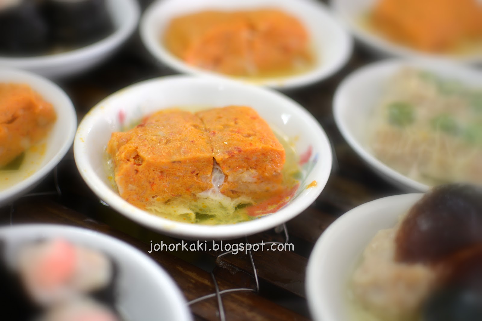 Kak Kak Dim Sum Breakfast @ Jalan Maju near Plaza Pelangi 佳佳点心茶楼 |Tony ...