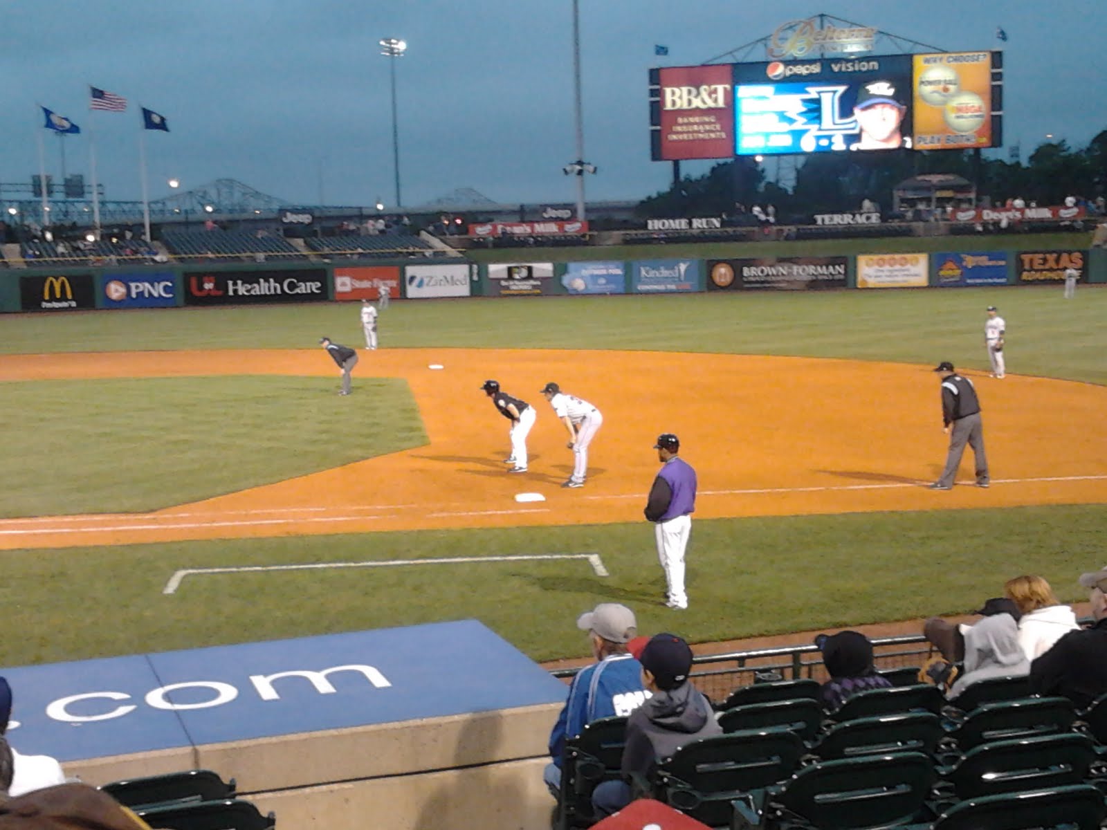 The Baseball Enthusiast: 5/14/11 Buffalo Bisons 3, Louisville Bats 8