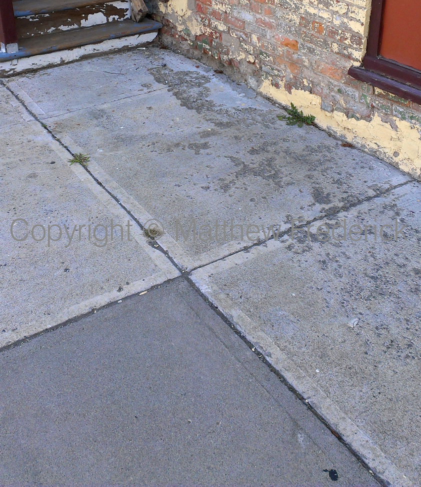 Hudson Urbanism: Gray sidewalk