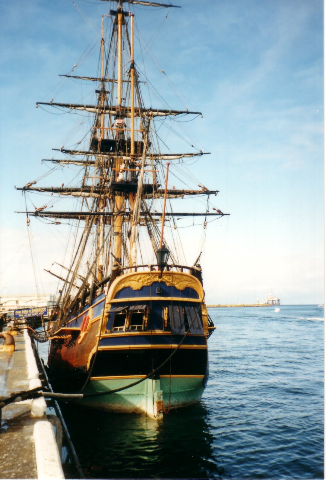 Margaret Muir : HM Bark ENDEAVOUR - an ignominious end