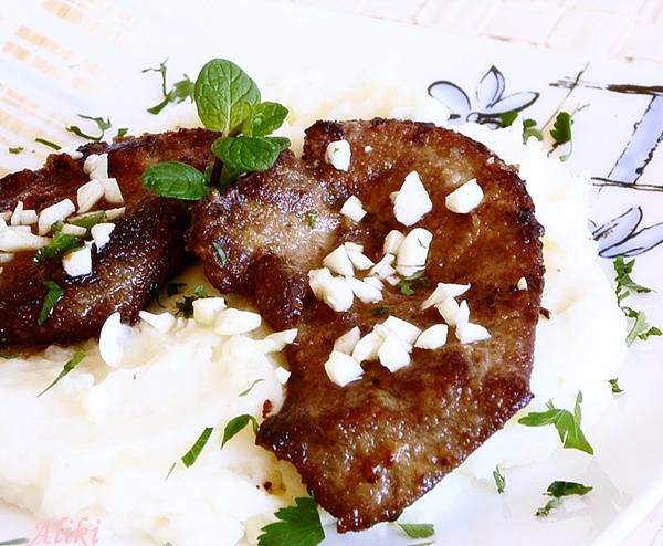 Mamina jela: Džigerica sa belim lukom