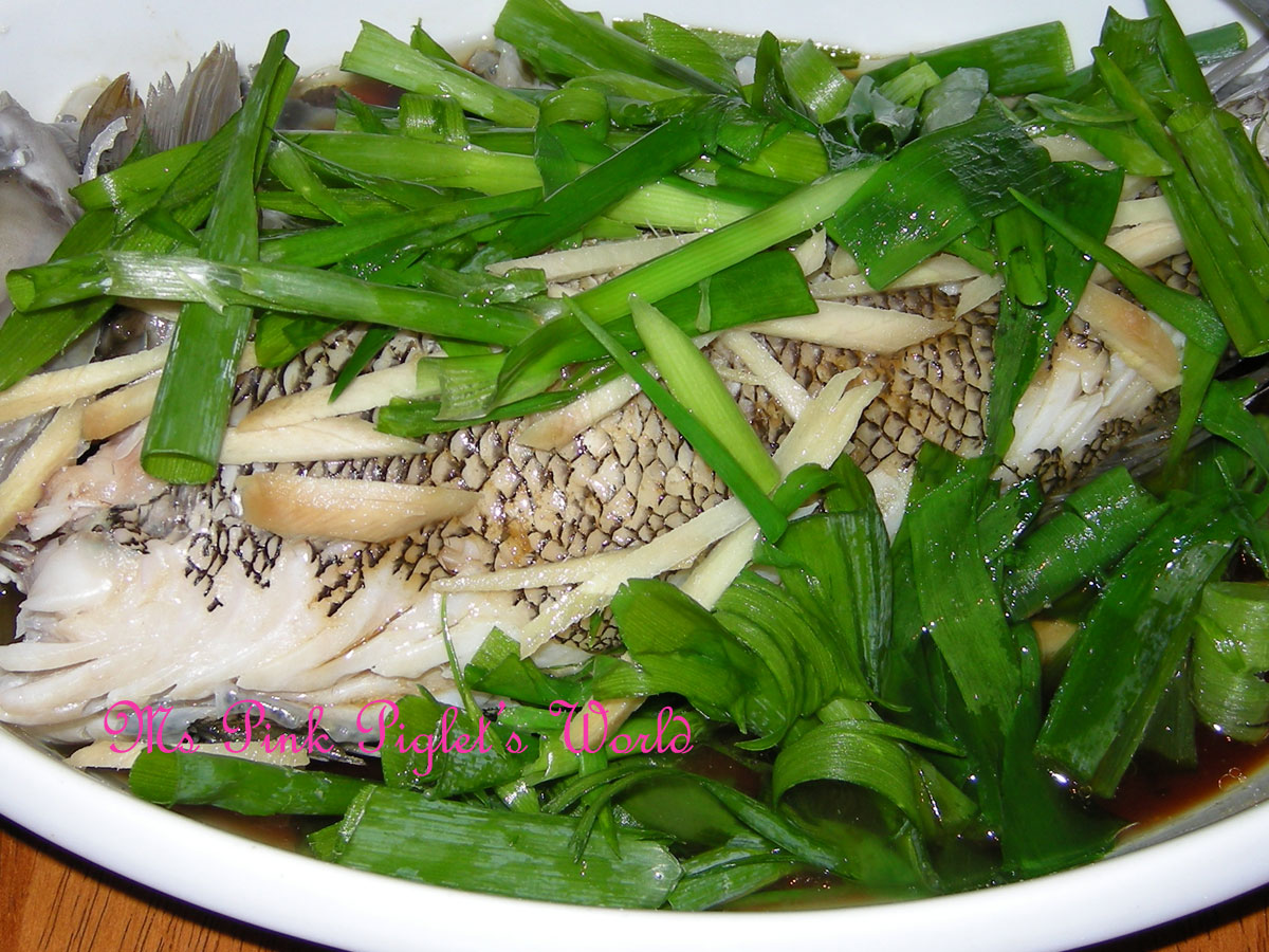 Ms Pink Piglet's World: Cantonese Style Steamed Blue Cod