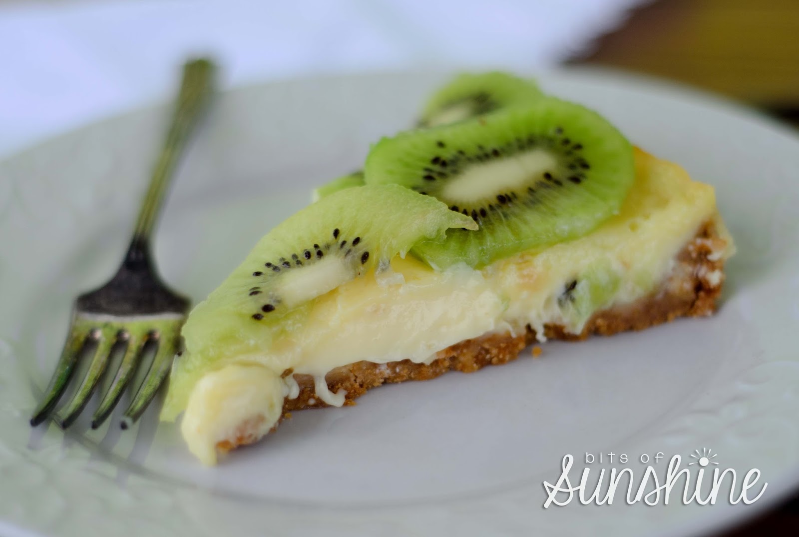 White Chocolate and Kiwi Tart — Bits of Sunshine