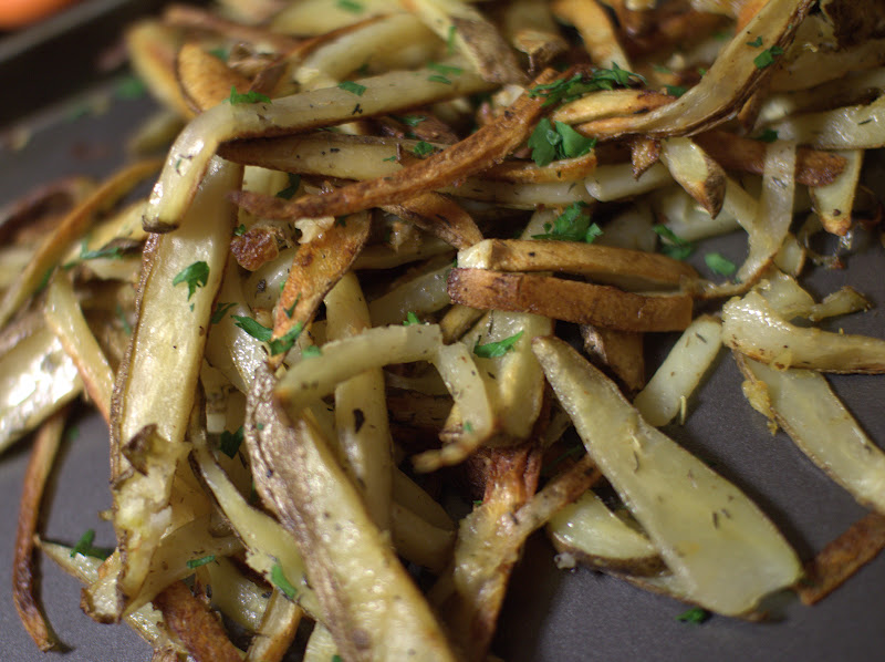 PooLovesBoo: March 2012