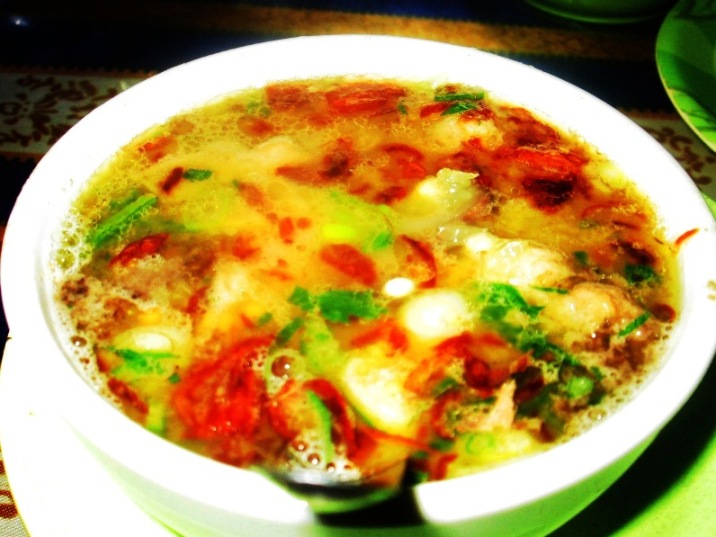 Menikmati Konro Kuda! | daon lontar