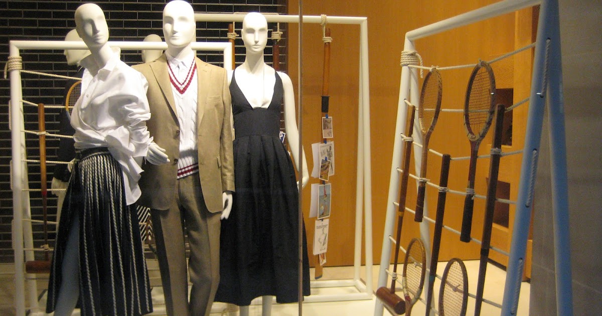 RetailStoreWindows.com: Daks, London