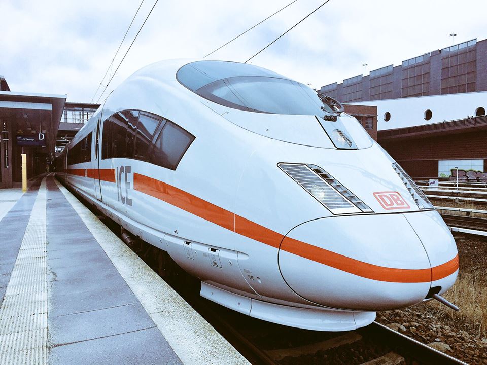 MixanikosOse: Τα ICE-3 ανακατασκευάζονται (δείτε φωτογραφίες!!!)