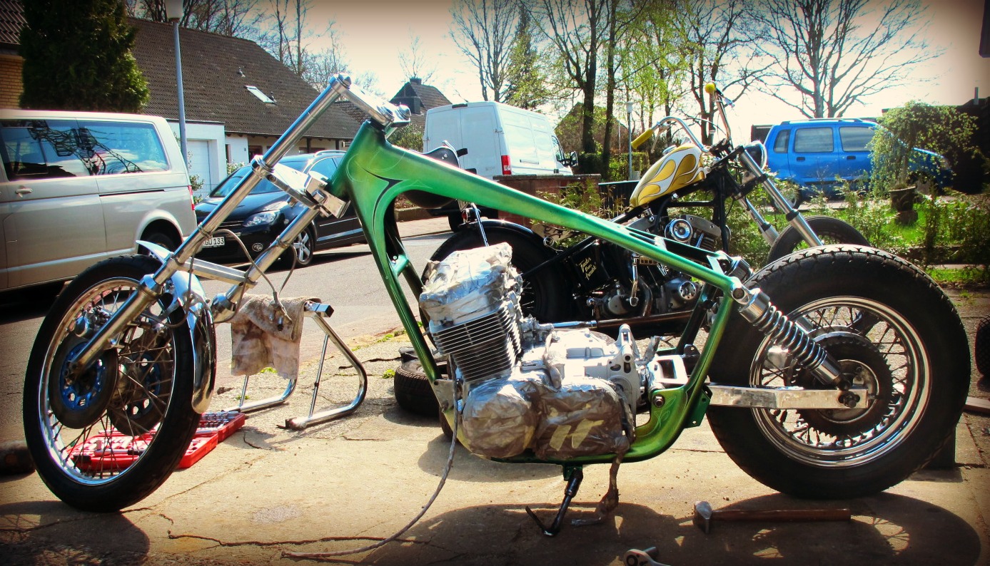 Happy Hater Choppers: next project..my brother's Honda Chopper