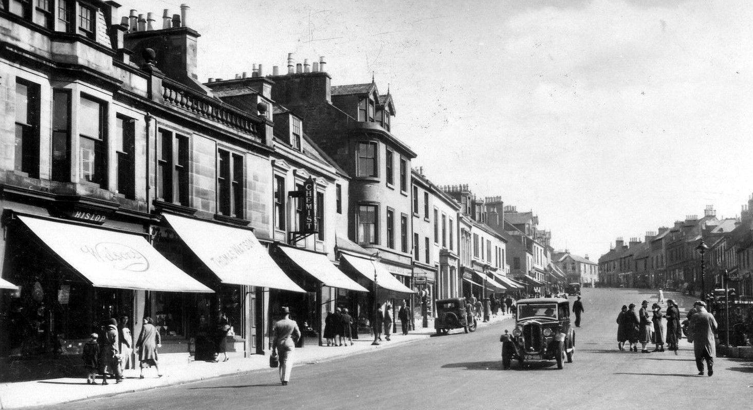 Tour Scotland: Old Photographs High Street Lanark Scotland