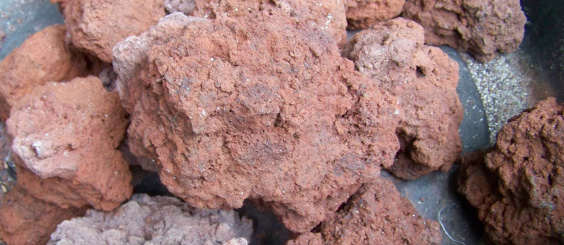 aquascapejuara: Batu Lava Rock Merah & Hitam Yang Tidak Sepanas Lava ...