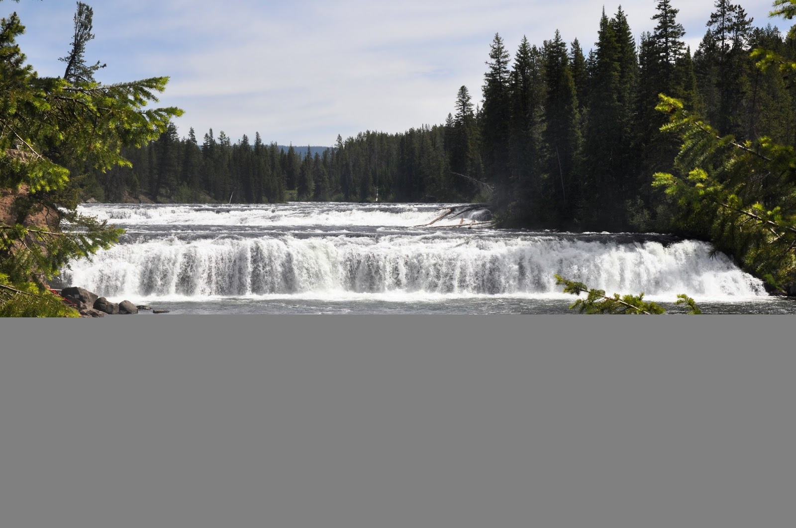 Yellowstone Park is in Idaho?