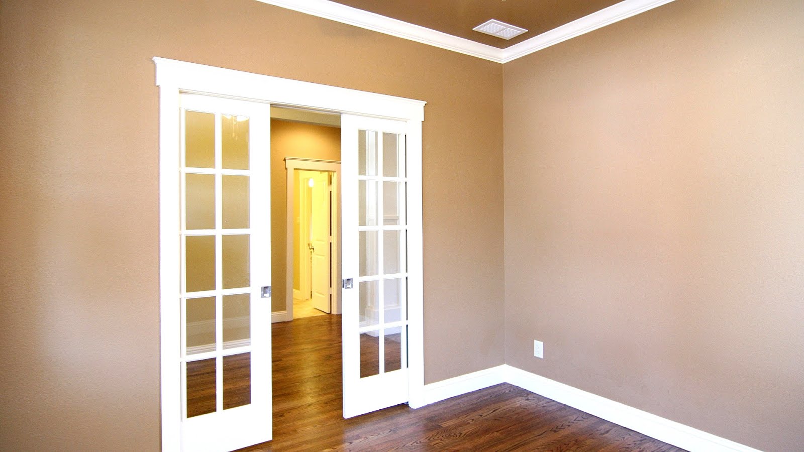 Almond Paint Color - Paint Choices