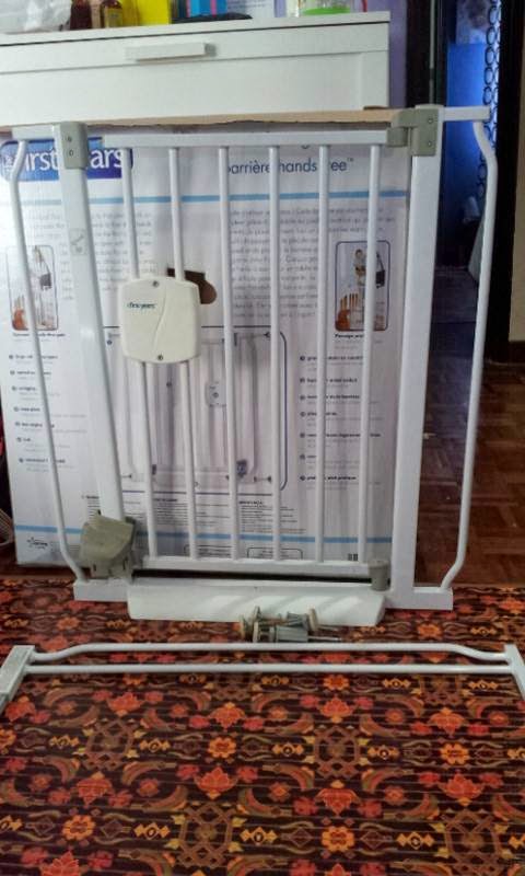 baby preloved stuffs: The First Years Hands Free Safety Gate - SOLD