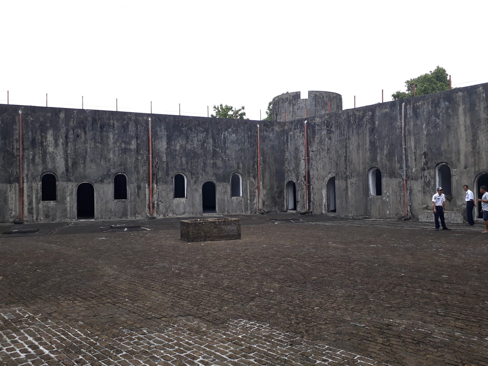 Benteng Belgica Banda Neira