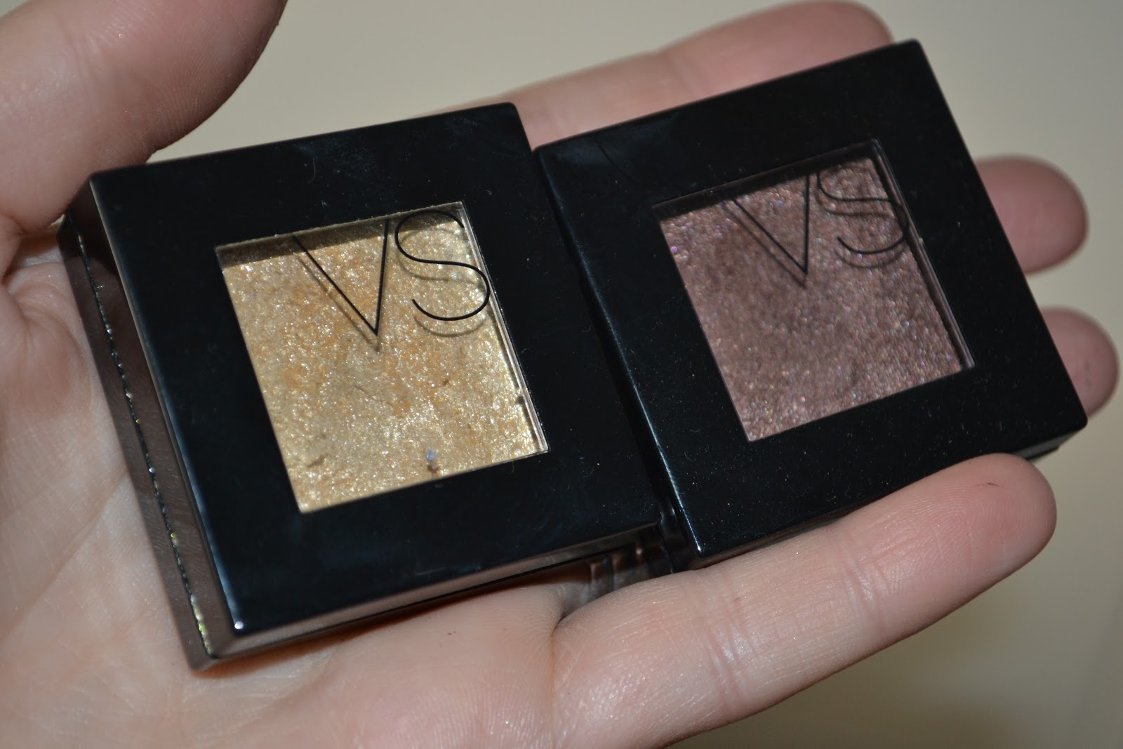 debbiedoesglamour: victorias secret eye shadow review