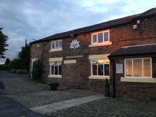 Chorley's Inns and Taverns: Anglezarke/Limbrick - Yew Tree Inn