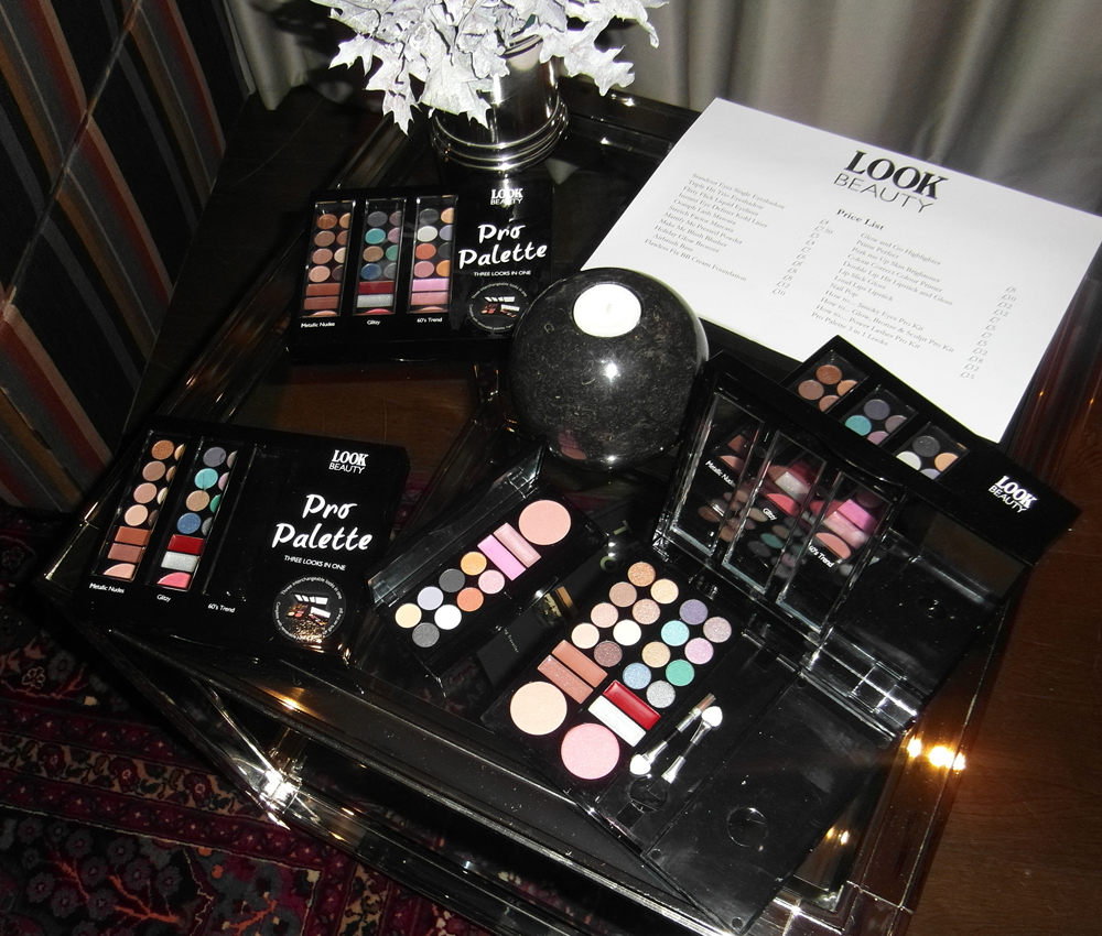 Preview: Look Beauty - A LITTLE OBSESSED