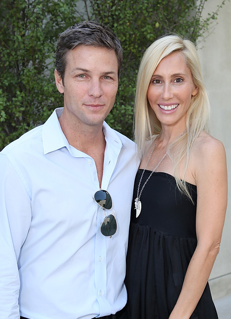 STARS COME OUT FOR FARM SANCTUARY FETE