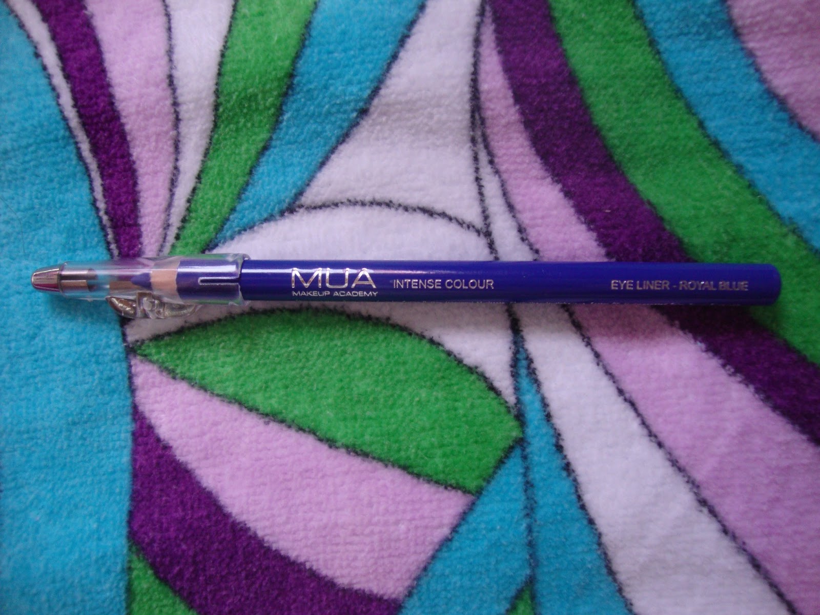 El Hada Azul: MUA - DELINEADOR DE OJOS - INTENSE COLOUR - ROYAL BLUE