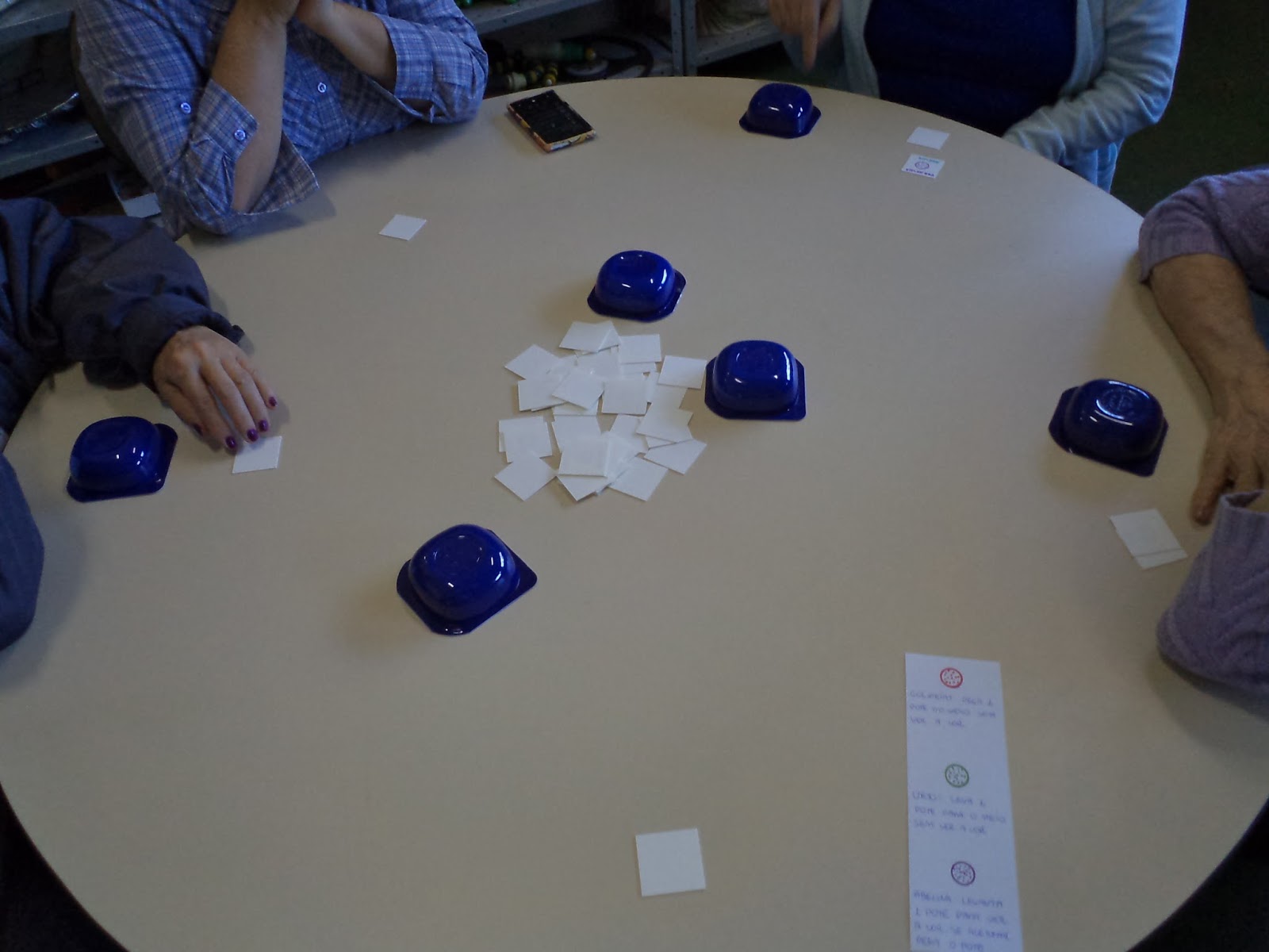 Clube do Tabuleiro de Campinas: Bee Alert ! Versão Caseira