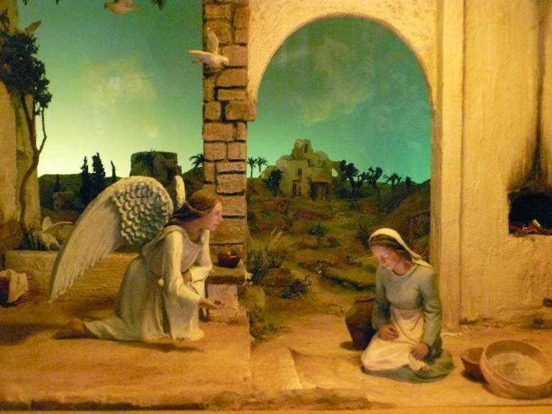 El Arte en el Belén: Los ángeles, aunque diferentes, transmiten lo ...