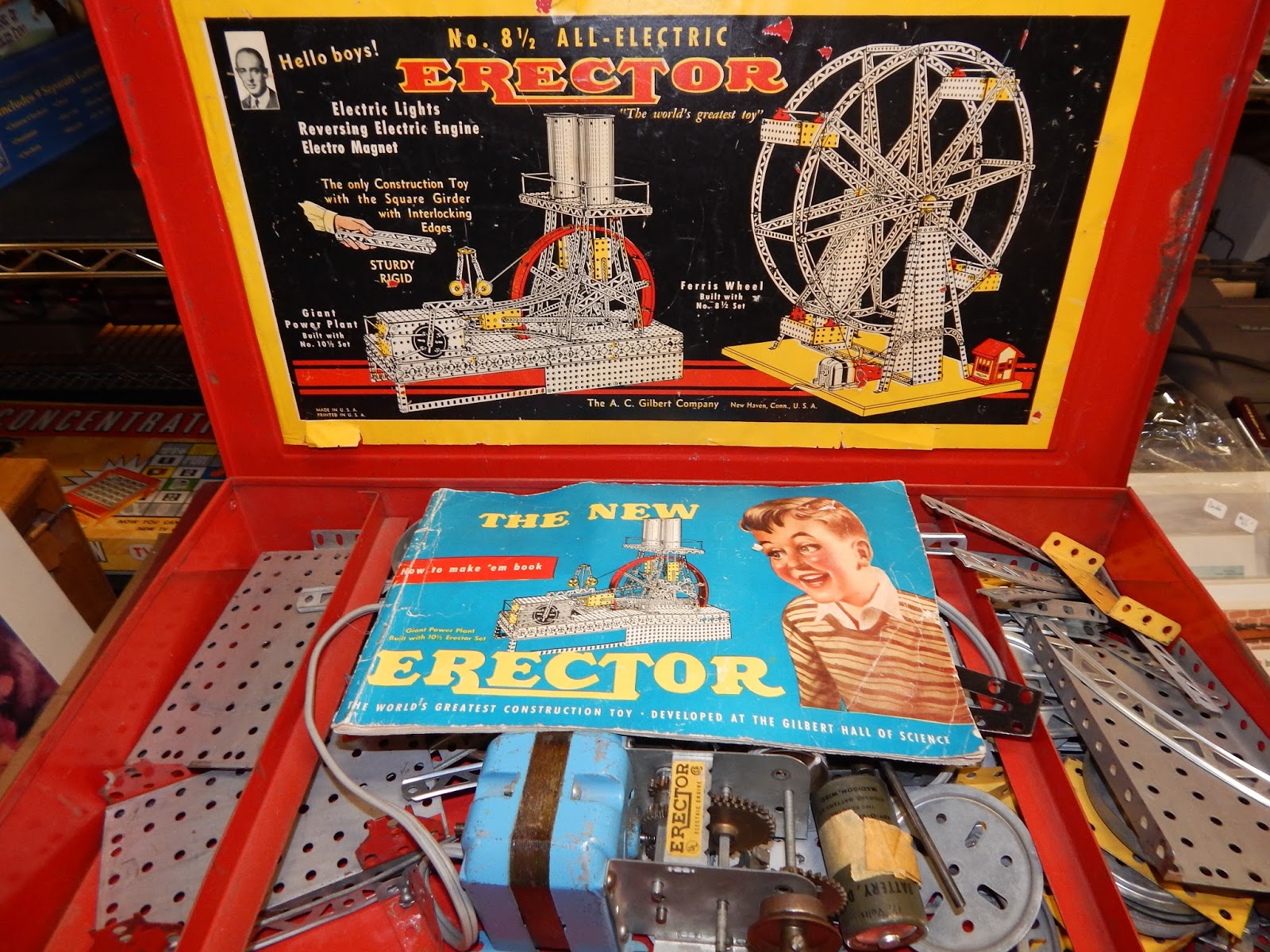 13909 Antiques: Vintage 1954 A. C. Gilbert Erector Set