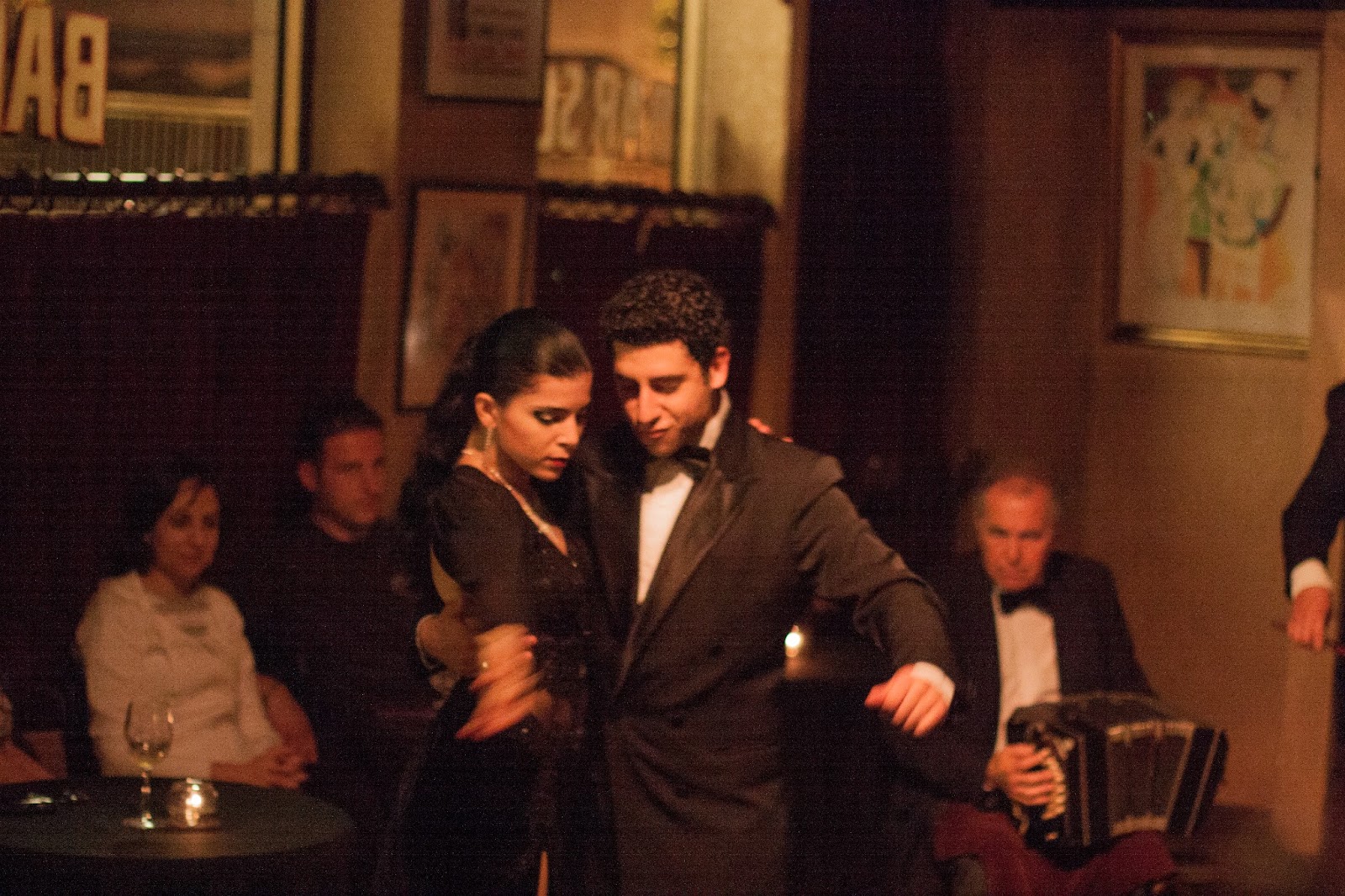 The Gill Family: Bar Sur Tango Show