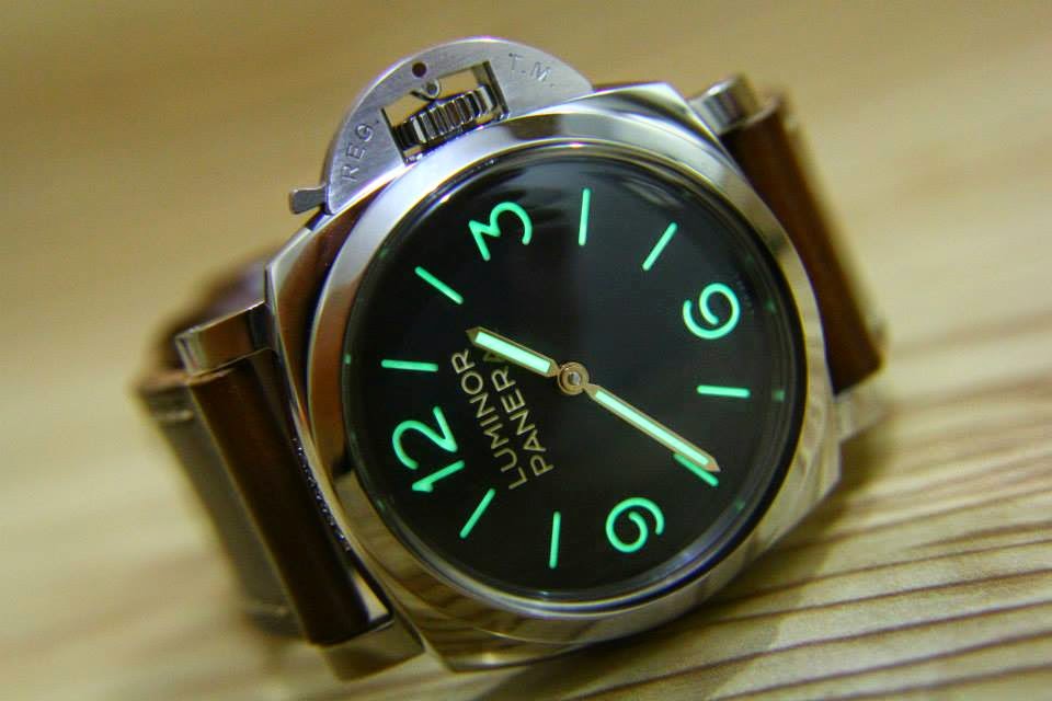 . H o b i J a m . : (SOLD) Panerai PAM 372 Luminor Historic 3days 1950 ...