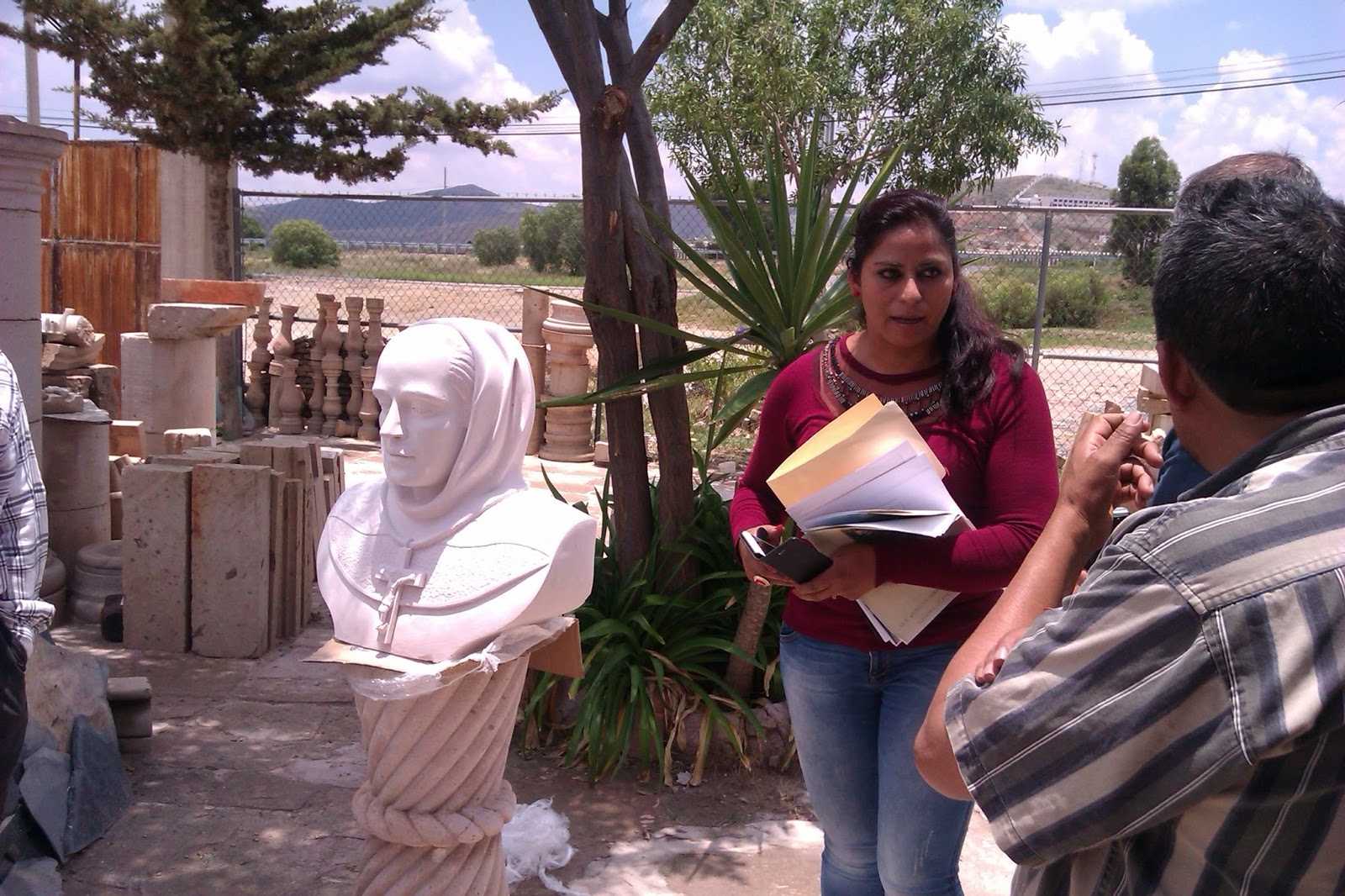 Historia de la Diócesis de Zacatecas. : Plazuela y monumento a Fr ...