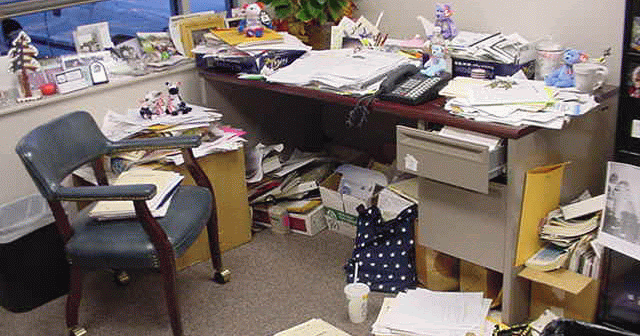 Wisdom of Life.: Messy desk & cluttered mind