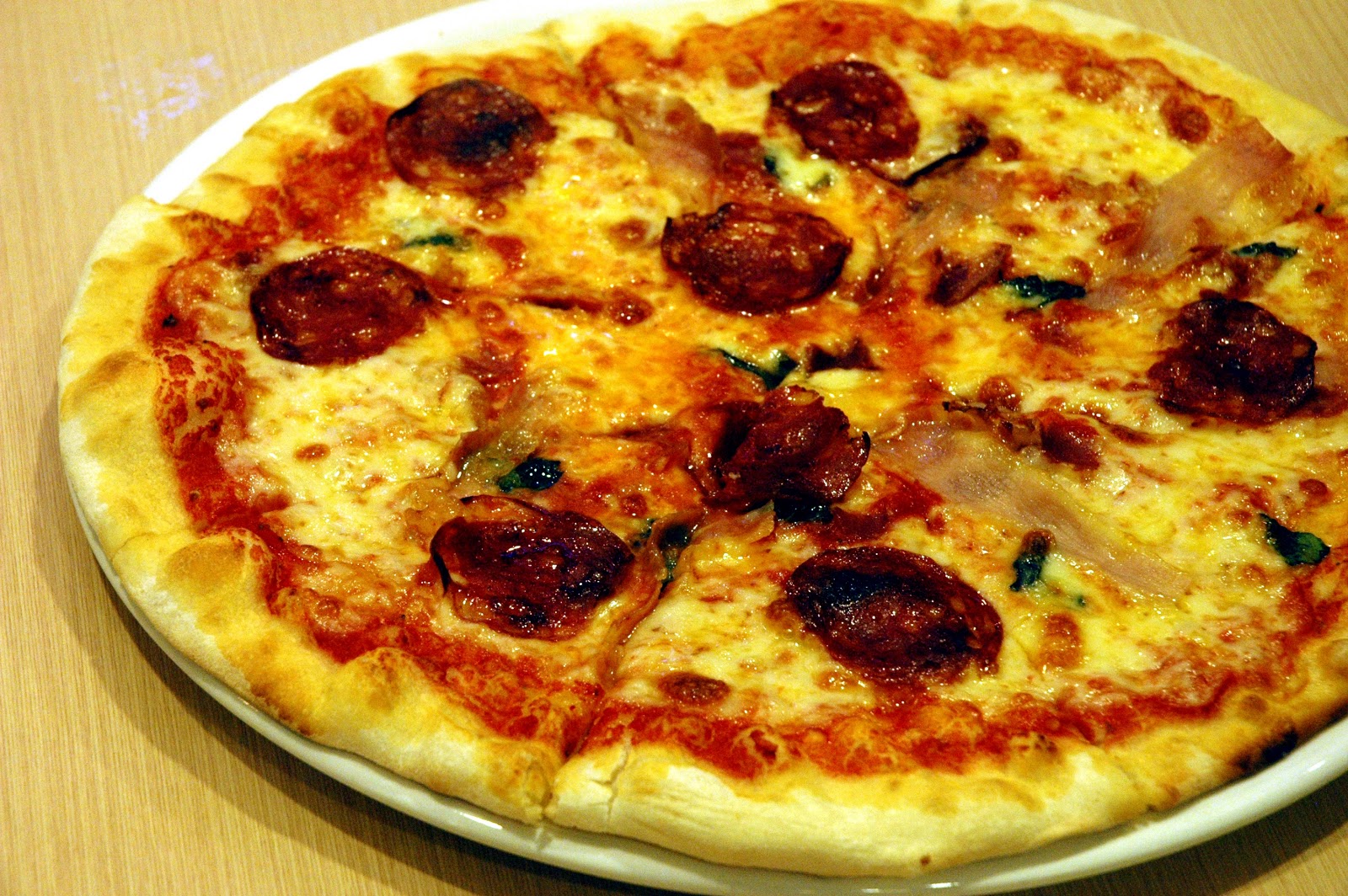 DUDE FOR FOOD: Lombardi's: Fresh, Authentic Italian Cuisine at Shangri ...