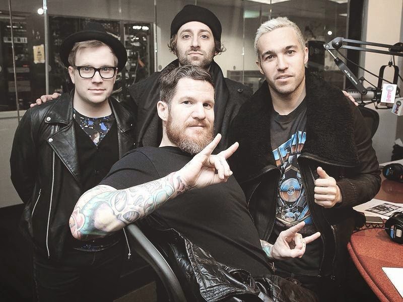 Fall Out Boy supera todas as bandas de sua época emo - Fall Out Boy ...