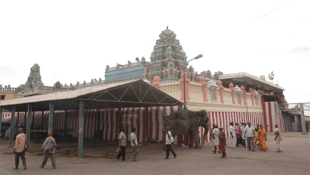 Tamilnadu Tourism: Thiruthani Murugan Temple, Thiruvallur