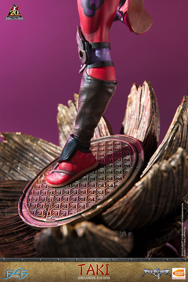 Soulcalibur II - Taki statue (First 4 Figures)